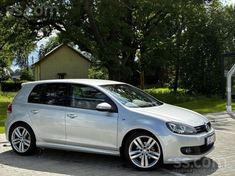 Volkswagen Golf 2013 in Riga, with an engine capacity of 1.60 L and mileage of 340 thousand km for 4950 €, photo 5 on AUTOMOTO.COM.LV