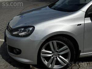 Volkswagen Golf 2013 in Riga, with an engine capacity of 1.60 L and mileage of 340 thousand km for 4950 €, photo 14 on AUTOMOTO.COM.LV