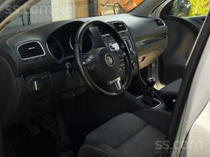 Volkswagen Golf 2013 in Riga, with an engine capacity of 1.60 L and mileage of 340 thousand km for 4950 €, photo 17 on AUTOMOTO.COM.LV