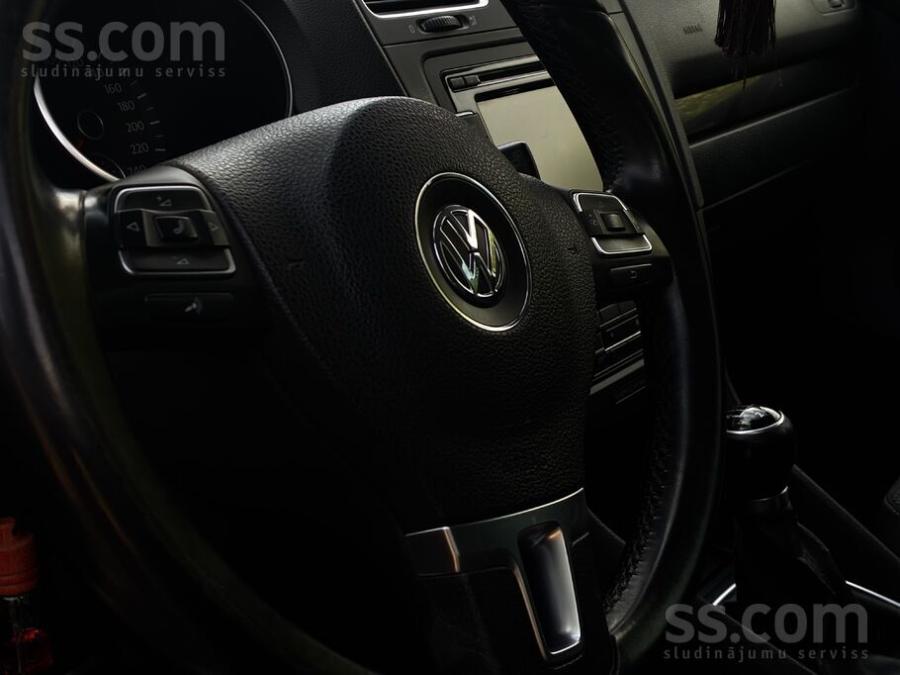 Volkswagen Golf 2013 in Riga, with an engine capacity of 1.60 L and mileage of 340 thousand km for 4950 €, photo 20 on AUTOMOTO.COM.LV