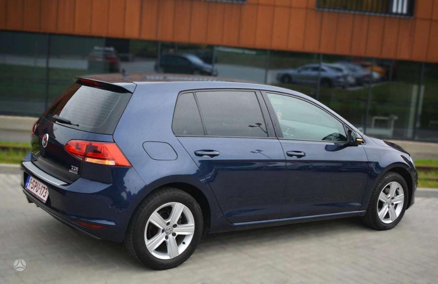 Volkswagen Golf 2013 in Klaipeda, with an engine capacity of 1.60 L and mileage of 245 thousand km for 7850 €, photo 12 on AUTOMOTO.COM.LV