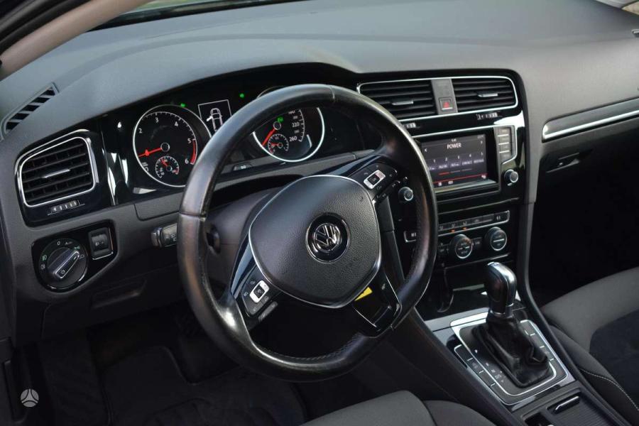 Volkswagen Golf 2013 in Klaipeda, with an engine capacity of 1.60 L and mileage of 245 thousand km for 7850 €, photo 17 on AUTOMOTO.COM.LV