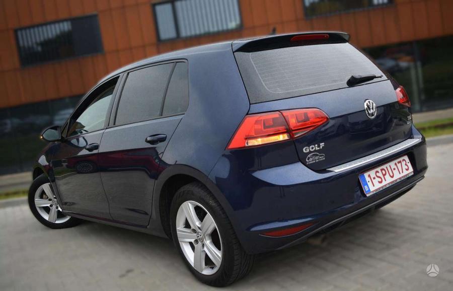 Volkswagen Golf 2013 in Klaipeda, with an engine capacity of 1.60 L and mileage of 245 thousand km for 7850 €, photo 32 on AUTOMOTO.COM.LV