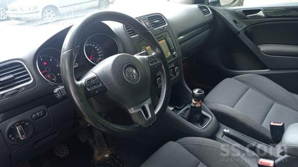 Volkswagen Golf 2013 Rīga, ar dzinēja tilpumu 1.60 L un nobraukumu 165 tūkst. km par 5250 €, foto 5 vietnē AUTOMOTO.COM.LV
