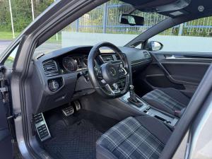 Volkswagen Golf 2013 Viļņa, ar dzinēja tilpumu 1.97 L un nobraukumu 244 tūkst. km par 10400 €, foto 9 vietnē AUTOMOTO.COM.LV