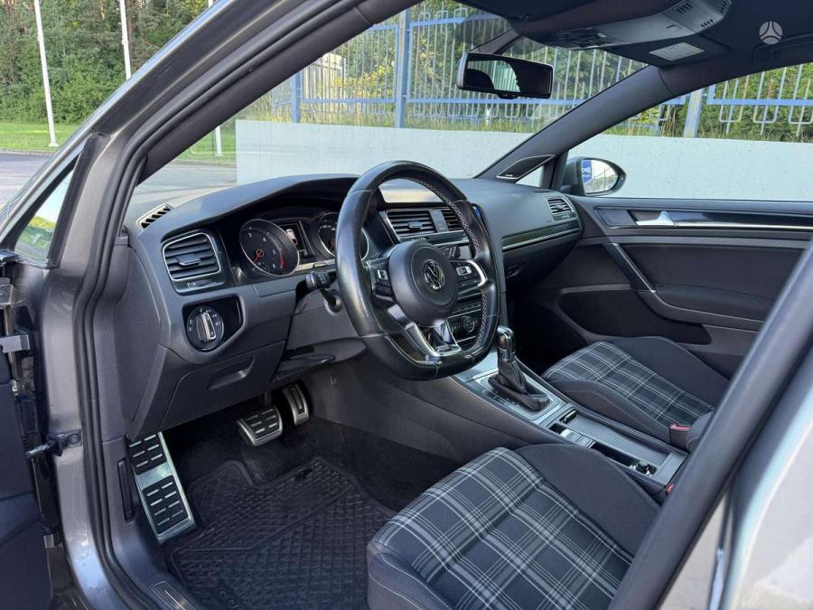 Volkswagen Golf 2013 Viļņa, ar dzinēja tilpumu 1.97 L un nobraukumu 244 tūkst. km par 10400 €, foto 9 vietnē AUTOMOTO.COM.LV