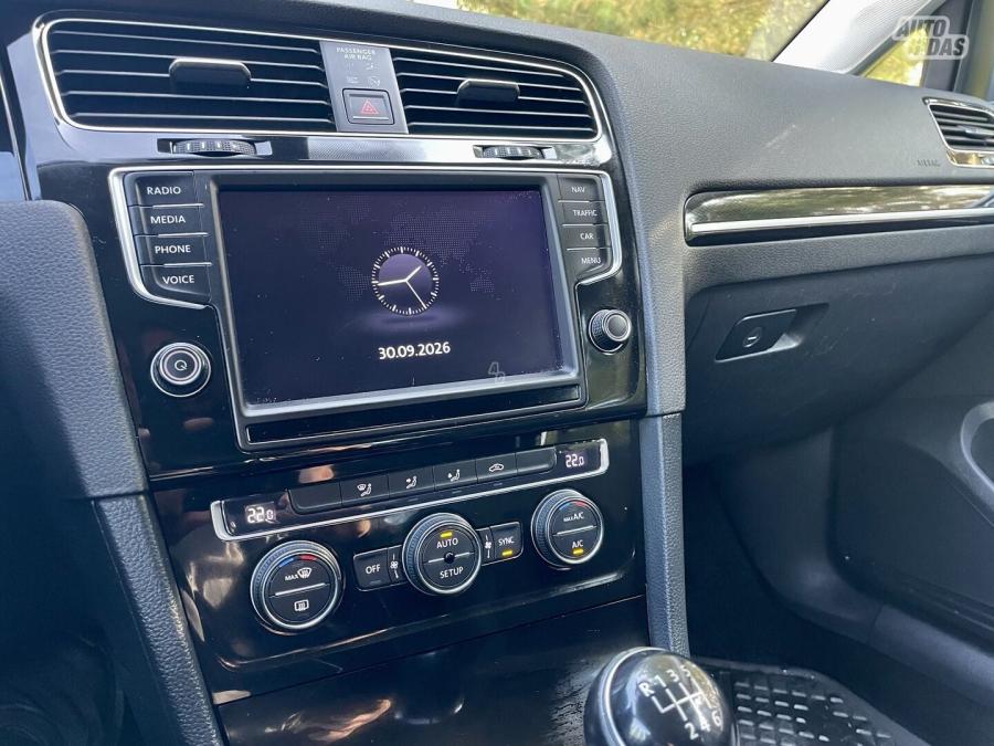 Volkswagen Golf 2013 Kauņa, ar dzinēja tilpumu 2.00 L un nobraukumu 253 tūkst. km par 6250 €, foto 38 vietnē AUTOMOTO.COM.LV