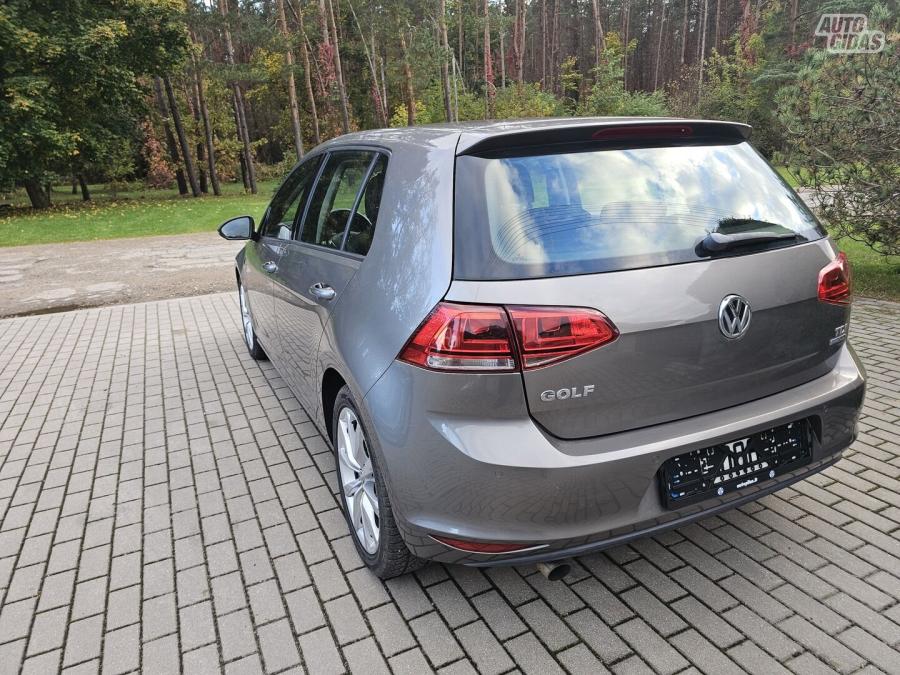 Volkswagen Golf 2013 in Ukmerge, with an engine capacity of 1.60 L and mileage of 130 thousand km for 4900 €, photo 5 on AUTOMOTO.COM.LV