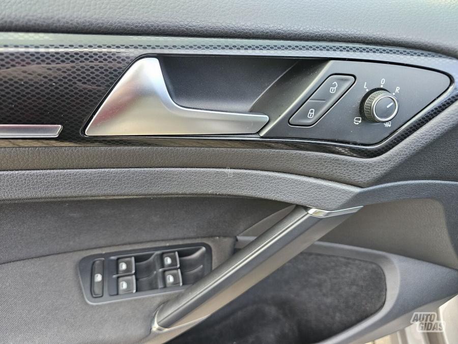 Volkswagen Golf 2013 in Ukmerge, with an engine capacity of 1.60 L and mileage of 130 thousand km for 4900 €, photo 21 on AUTOMOTO.COM.LV