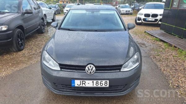 Volkswagen Golf 2014 in Riga, with an engine capacity of 1.40 L and mileage of 393 thousand km for 2950 €, photo 5 on AUTOMOTO.COM.LV