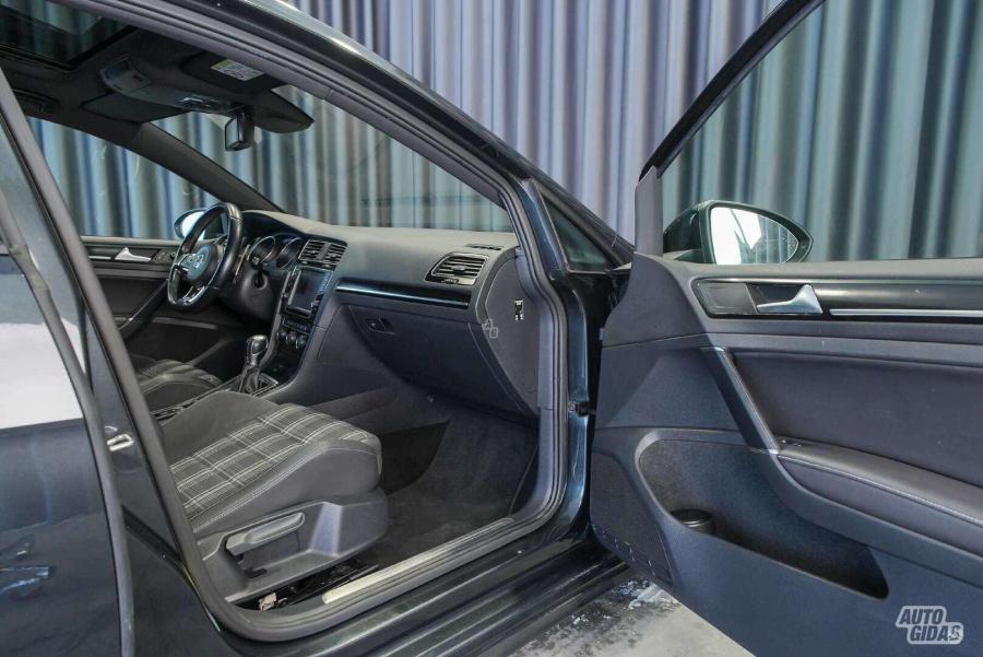 Volkswagen Golf 2014 Marijampole, ar dzinēja tilpumu 2.00 L un nobraukumu 257 tūkst. km par 9950 €, foto 33 vietnē AUTOMOTO.COM.LV