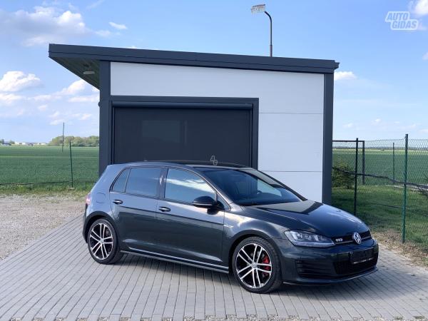 Volkswagen Golf 2014 in Kaunas, with an engine capacity of 2.00 L and mileage of 272 thousand km for 9999 €, photo 2 on AUTOMOTO.COM.LV