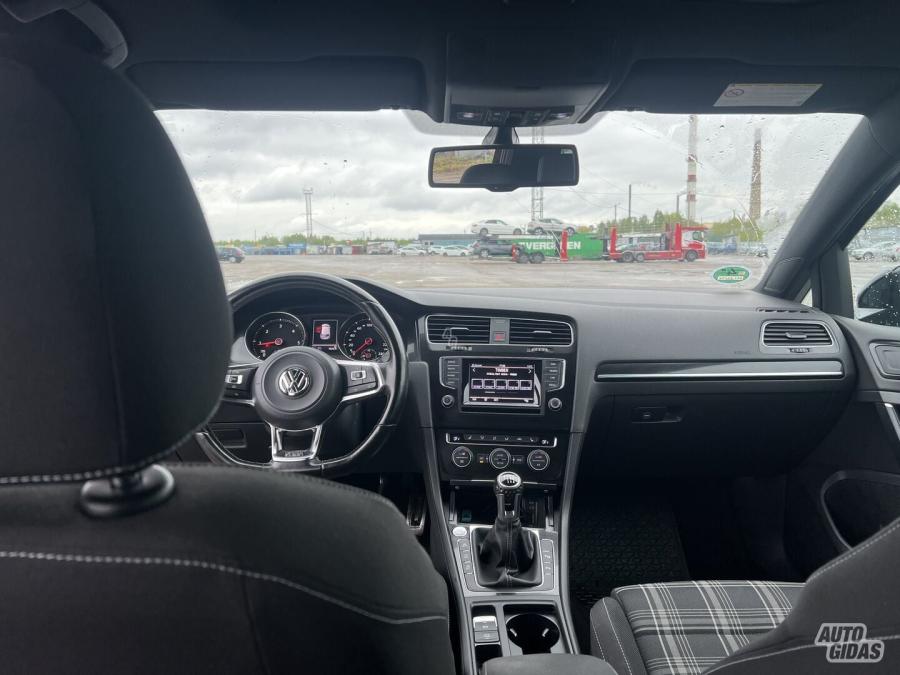 Volkswagen Golf 2014 in Panevezys, with an engine capacity of 2.00 L and mileage of 185 thousand km for 10500 €, photo 12 on AUTOMOTO.COM.LV