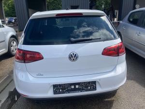 Volkswagen Golf 2014 in Rokiskis, with an engine capacity of 1.97 L and mileage of 330 thousand km for 4500 €, photo 6 on AUTOMOTO.COM.LV