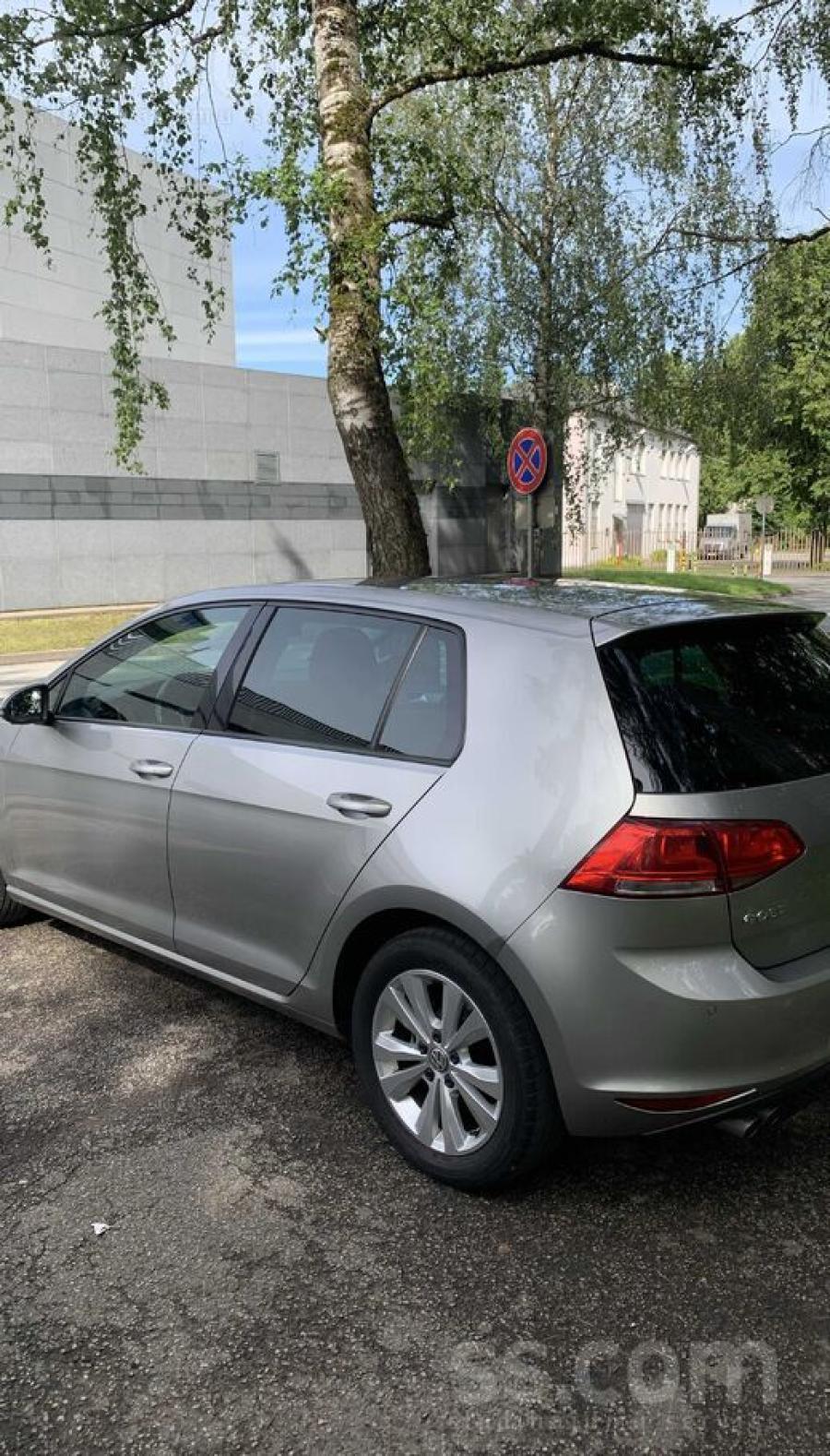 Volkswagen Golf 2015 Rīga, ar dzinēja tilpumu 1.40 L un nobraukumu 101 tūkst. km par 9950 €, foto 4 vietnē AUTOMOTO.COM.LV