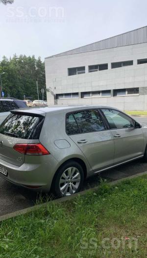 Volkswagen Golf 2015 Rīga, ar dzinēja tilpumu 1.40 L un nobraukumu 101 tūkst. km par 9950 €, foto 5 vietnē AUTOMOTO.COM.LV