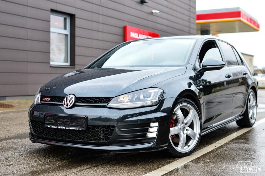 Volkswagen Golf 2015 in Kretinga, with an engine capacity of 2.00 L and mileage of 241 thousand km for 10300 €, photo 1 on AUTOMOTO.COM.LV