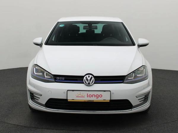 Volkswagen Golf 2015 in Vilnius, with an engine capacity of 1.40 L and mileage of 237 thousand km for 10199 €, photo 3 on AUTOMOTO.COM.LV