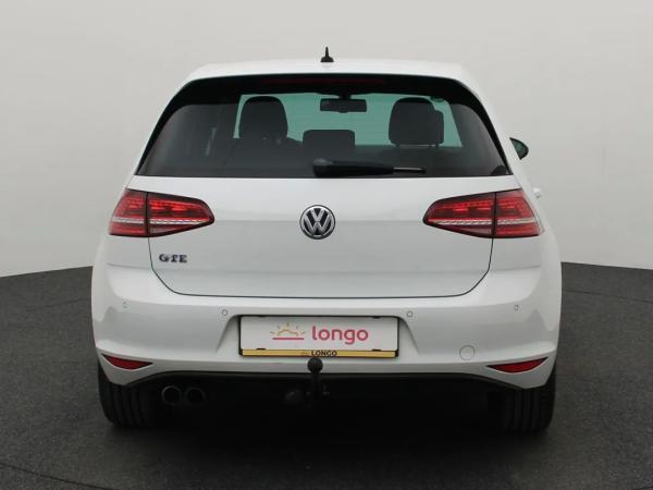 Volkswagen Golf 2015 in Vilnius, with an engine capacity of 1.40 L and mileage of 237 thousand km for 10199 €, photo 5 on AUTOMOTO.COM.LV