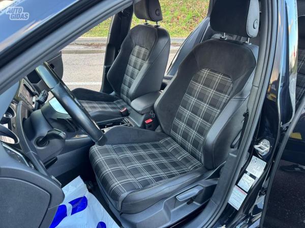 Volkswagen Golf 2015 in Jonava, with an engine capacity of 2.00 L and mileage of 170 thousand km for 10555 €, photo 9 on AUTOMOTO.COM.LV