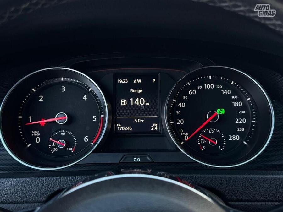 Volkswagen Golf 2015 in Jonava, with an engine capacity of 2.00 L and mileage of 170 thousand km for 10555 €, photo 18 on AUTOMOTO.COM.LV