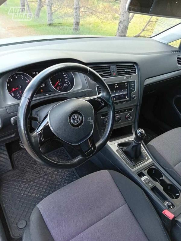 Volkswagen Golf 2015 Kretinga, ar dzinēja tilpumu 1.20 L un nobraukumu 215 tūkst. km par 5800 €, foto 5 vietnē AUTOMOTO.COM.LV