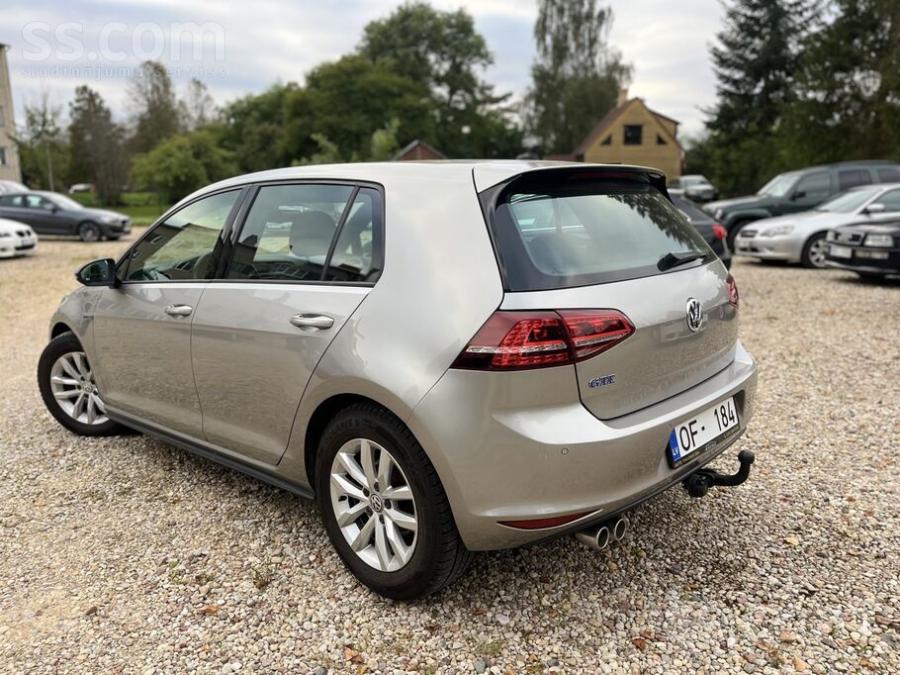 Volkswagen Golf 2015 in Kuldiga, with an engine capacity of 1.40 L and mileage of 204 thousand km for 9390 €, photo 4 on AUTOMOTO.COM.LV