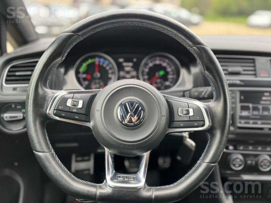 Volkswagen Golf 2015 in Kuldiga, with an engine capacity of 1.40 L and mileage of 204 thousand km for 9390 €, photo 18 on AUTOMOTO.COM.LV