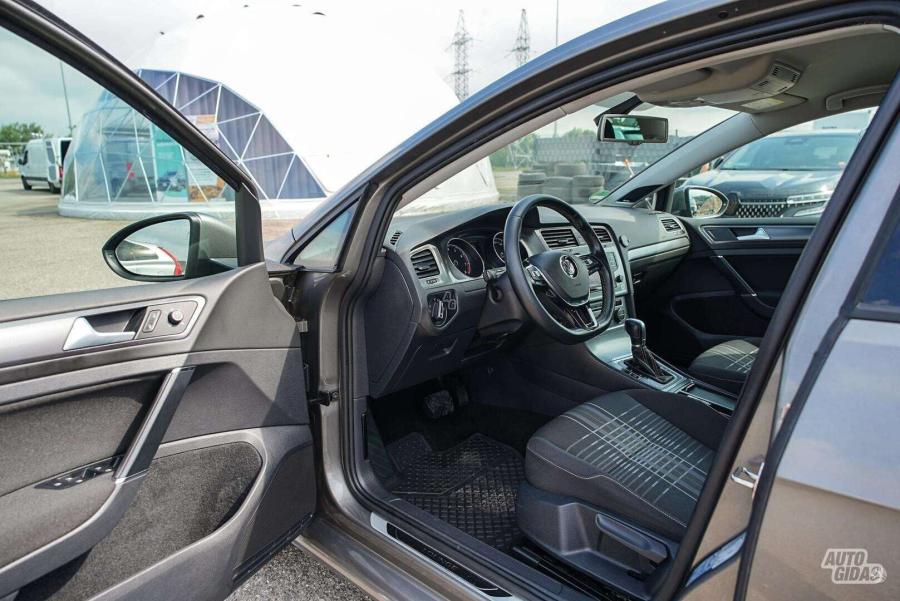 Volkswagen Golf 2015 in Marijampole, with an engine capacity of 1.40 L and mileage of 208 thousand km for 7950 €, photo 24 on AUTOMOTO.COM.LV