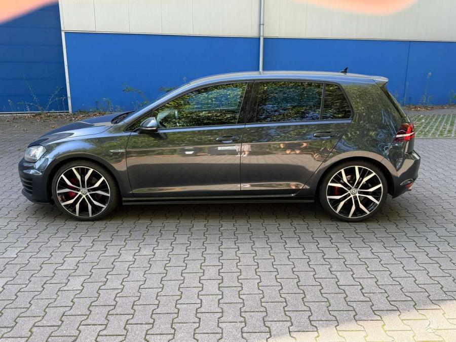 Volkswagen Golf 2015 Viļņa, ar dzinēja tilpumu 1.97 L un nobraukumu 219 tūkst. km par 13900 €, foto 3 vietnē AUTOMOTO.COM.LV