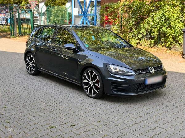 Volkswagen Golf 2015 Viļņa vietnē Volkswagen Golf 2015 Viļņa, ar dzinēja tilpumu 1.97 L un nobraukumu 219 tūkst. km par 13900 €, foto 8 vietnē AUTOMOTO.COM.LV