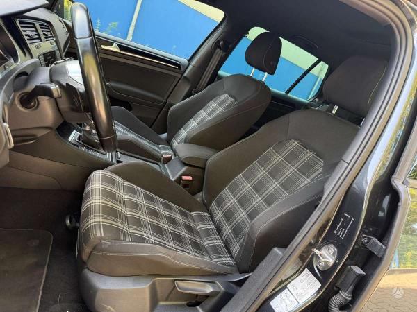 Volkswagen Golf 2015 Viļņa vietnē Volkswagen Golf 2015 Viļņa, ar dzinēja tilpumu 1.97 L un nobraukumu 219 tūkst. km par 13900 €, foto 11 vietnē AUTOMOTO.COM.LV