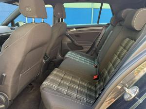Volkswagen Golf 2015 Viļņa, ar dzinēja tilpumu 1.97 L un nobraukumu 219 tūkst. km par 13900 €, foto 14 vietnē AUTOMOTO.COM.LV