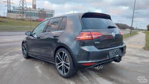Volkswagen Golf 2016 in Kaunas, with an engine capacity of 2.00 L and mileage of 149 thousand km for 9900 €, photo 25 on AUTOMOTO.COM.LV