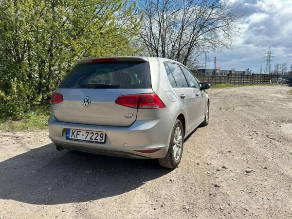 Volkswagen Golf 2016 Rīga, ar dzinēja tilpumu 1.60 L un nobraukumu 218 tūkst. km par 4999 €, foto 3 vietnē AUTOMOTO.COM.LV