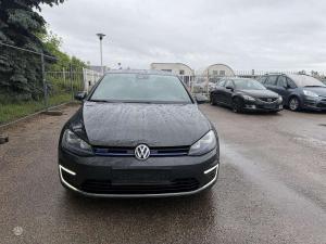 Volkswagen Golf 2016 in Marijampole, with an engine capacity of 1.40 L and mileage of 199 thousand km for 8750 €, photo 3 on AUTOMOTO.COM.LV