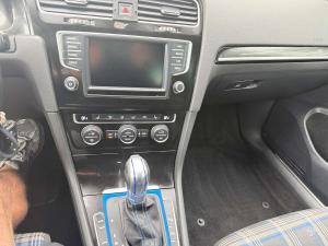 Volkswagen Golf 2016 in Marijampole, with an engine capacity of 1.40 L and mileage of 199 thousand km for 8750 €, photo 10 on AUTOMOTO.COM.LV
