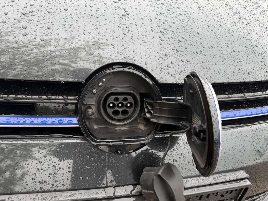 Volkswagen Golf 2016 in Marijampole, with an engine capacity of 1.40 L and mileage of 199 thousand km for 8750 €, photo 12 on AUTOMOTO.COM.LV