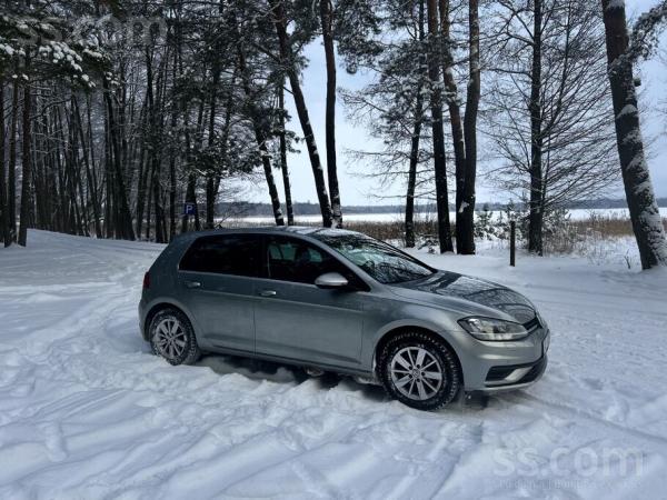 Volkswagen Golf 2017 in Daugavpils, with an engine capacity of 1.00 L and mileage of 126 thousand km for 10600 €, photo 4 on AUTOMOTO.COM.LV