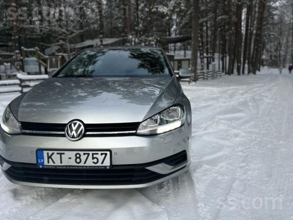 Volkswagen Golf 2017 in Daugavpils, with an engine capacity of 1.00 L and mileage of 126 thousand km for 10600 €, photo 5 on AUTOMOTO.COM.LV