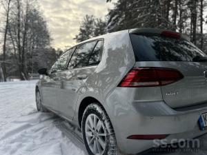 Volkswagen Golf 2017 Daugavpils, ar dzinēja tilpumu 1.00 L un nobraukumu 126 tūkst. km par 10600 €, foto 6 vietnē AUTOMOTO.COM.LV