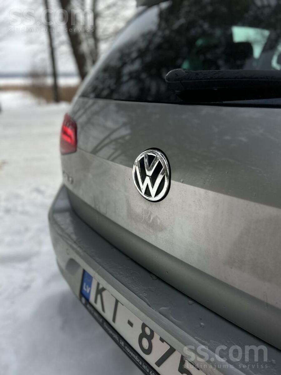 Volkswagen Golf 2017 Daugavpils, ar dzinēja tilpumu 1.00 L un nobraukumu 126 tūkst. km par 10600 €, foto 12 vietnē AUTOMOTO.COM.LV