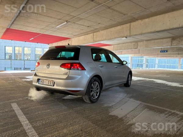 Volkswagen Golf 2017 in Riga, with an engine capacity of 1.40 L and mileage of 131 thousand km for 9900 €, photo 4 on AUTOMOTO.COM.LV
