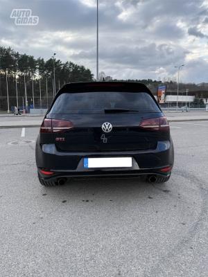 Volkswagen Golf 2017 in Vilnius, with an engine capacity of 2.00 L and mileage of 102 thousand km for 13800 €, photo 8 on AUTOMOTO.COM.LV