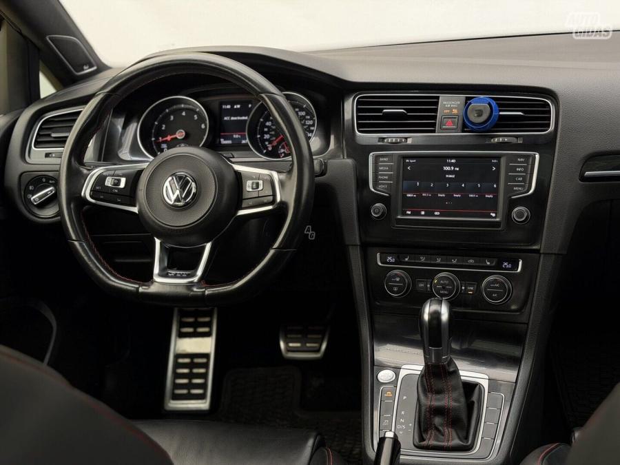 Volkswagen Golf 2017 in Avizieniai, with an engine capacity of 2.00 L and mileage of 130 thousand km for 15999 €, photo 15 on AUTOMOTO.COM.LV