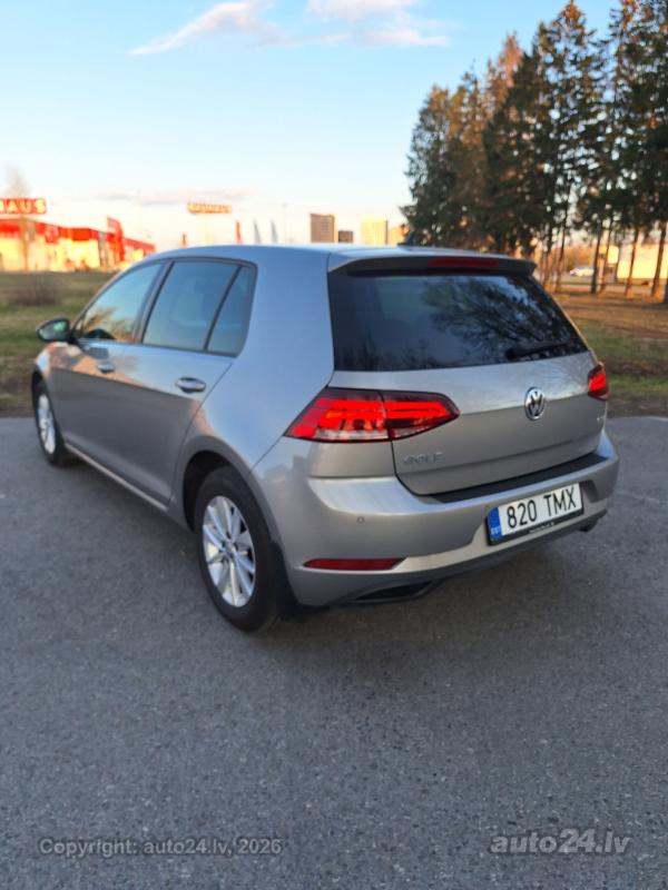 Volkswagen Golf 2017 Tallina, ar dzinēja tilpumu 1.00 L un nobraukumu 130 tūkst. km par 10500 €, foto 5 vietnē AUTOMOTO.COM.LV