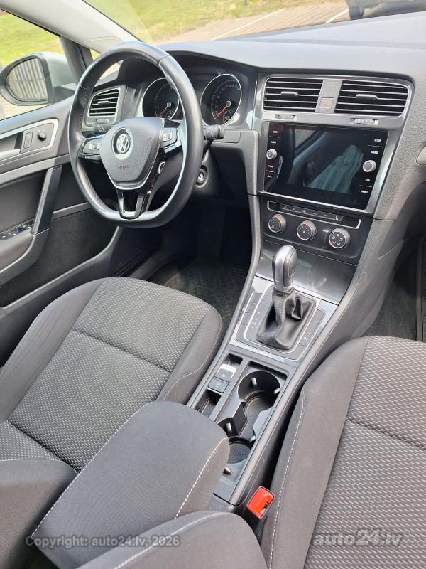 Volkswagen Golf 2017 Tallina, ar dzinēja tilpumu 1.00 L un nobraukumu 130 tūkst. km par 10500 €, foto 10 vietnē AUTOMOTO.COM.LV