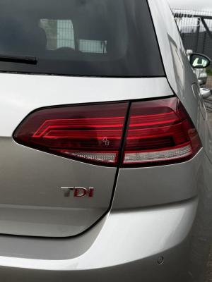 Volkswagen Golf 2017 in Klaipeda, with an engine capacity of 1.60 L and mileage of 193 thousand km for 11000 €, photo 8 on AUTOMOTO.COM.LV