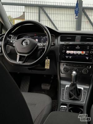 Volkswagen Golf 2017 in Klaipeda, with an engine capacity of 1.60 L and mileage of 193 thousand km for 11000 €, photo 9 on AUTOMOTO.COM.LV
