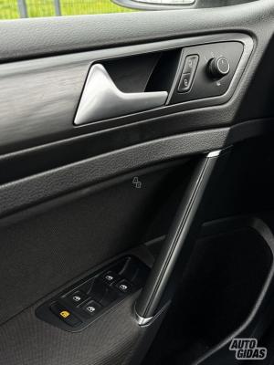 Volkswagen Golf 2017 in Klaipeda, with an engine capacity of 1.60 L and mileage of 193 thousand km for 11000 €, photo 13 on AUTOMOTO.COM.LV